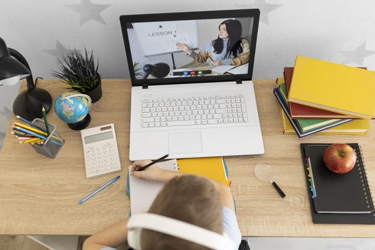 How to Create the Perfect Study Environment at Home